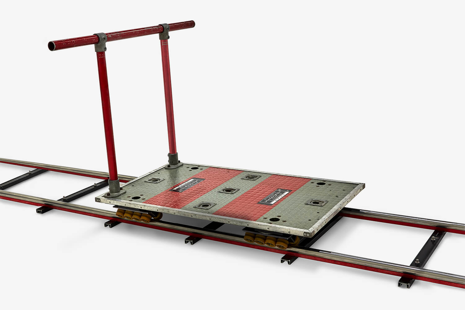 Skateboard Dolly | Panavision Grip & Remote